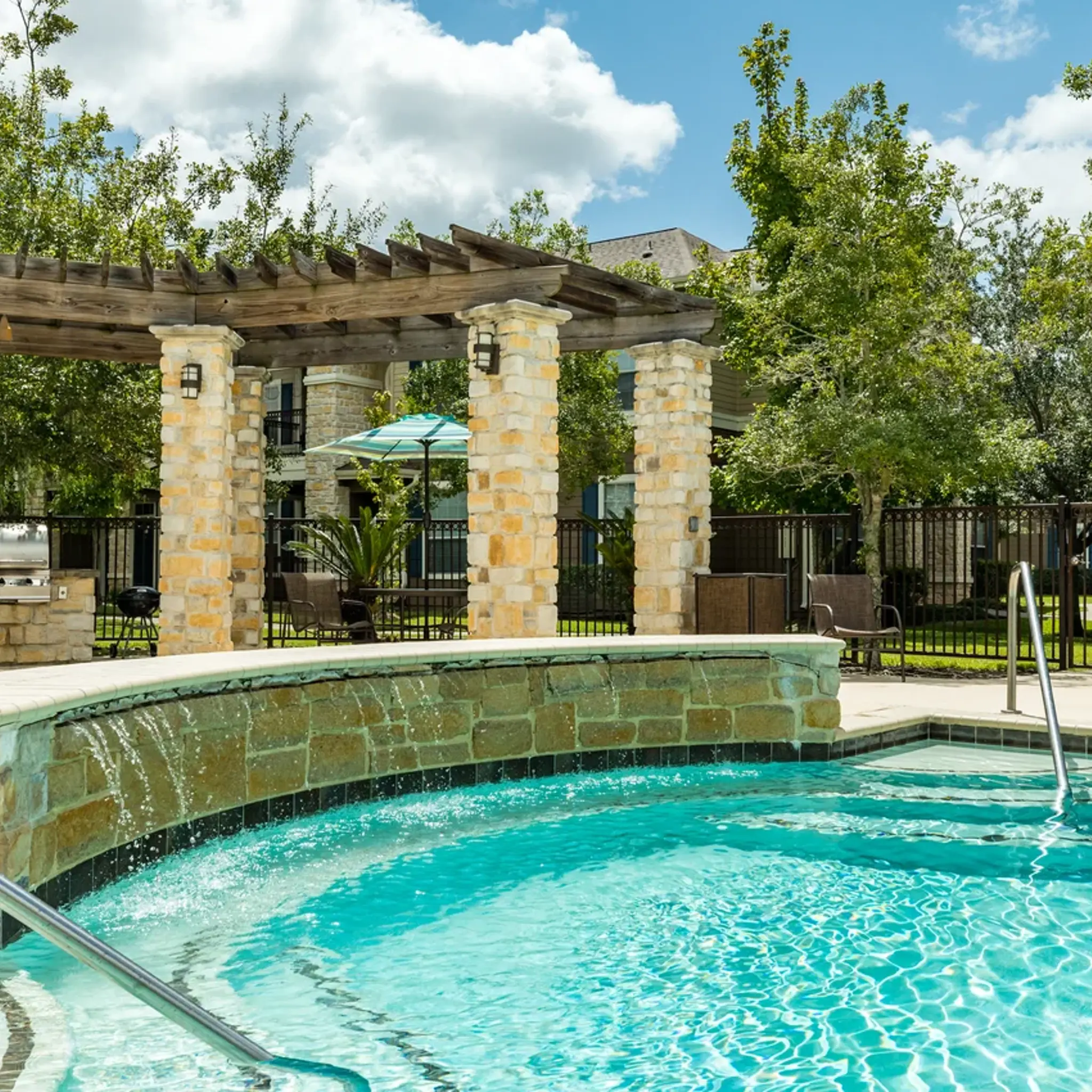 Home | Edgewater at Lake Jackson